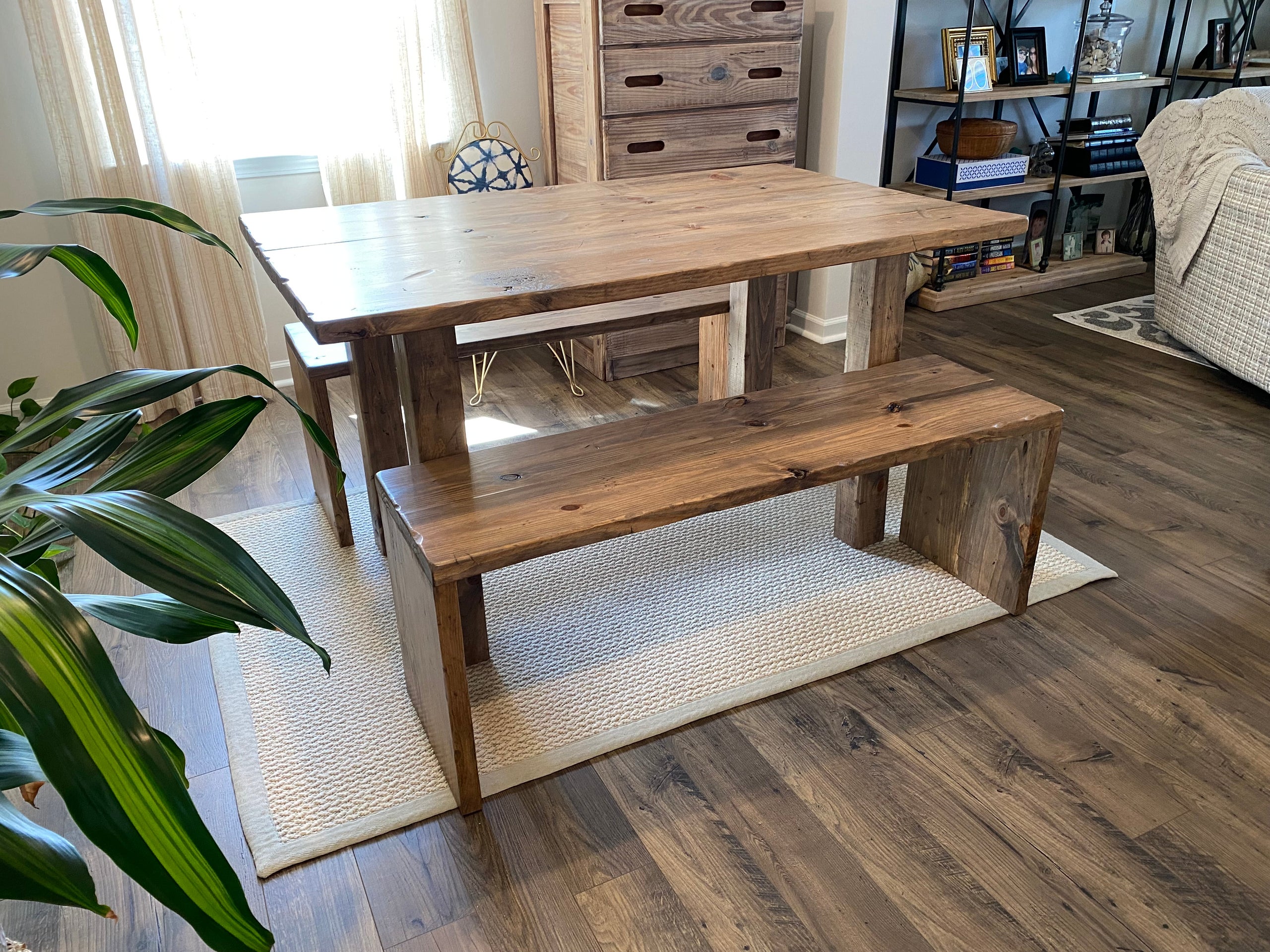 Farmhouse dining table | Shell Creek Furniture
